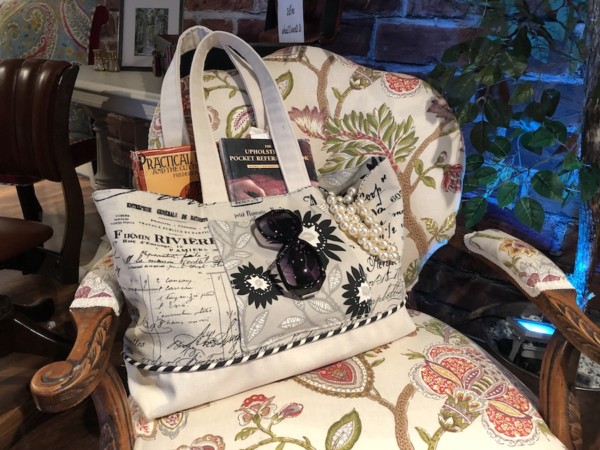 Fabric Scraps DIY Tote Bag Tutorial - Kim's Upholstery