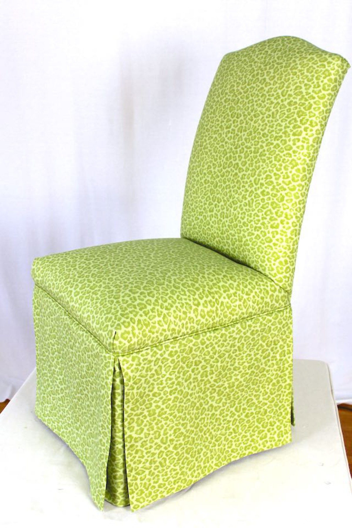 10 Tips For Upholstering At Home | Online Upholstery Experts